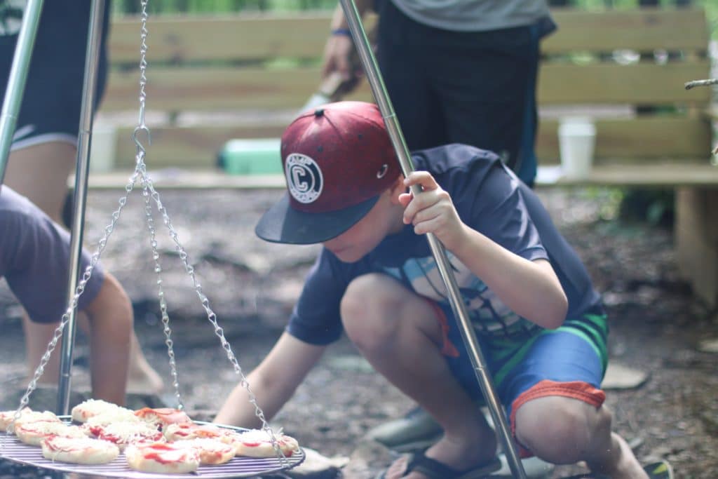 Pamper Pole » CAMP OZARK